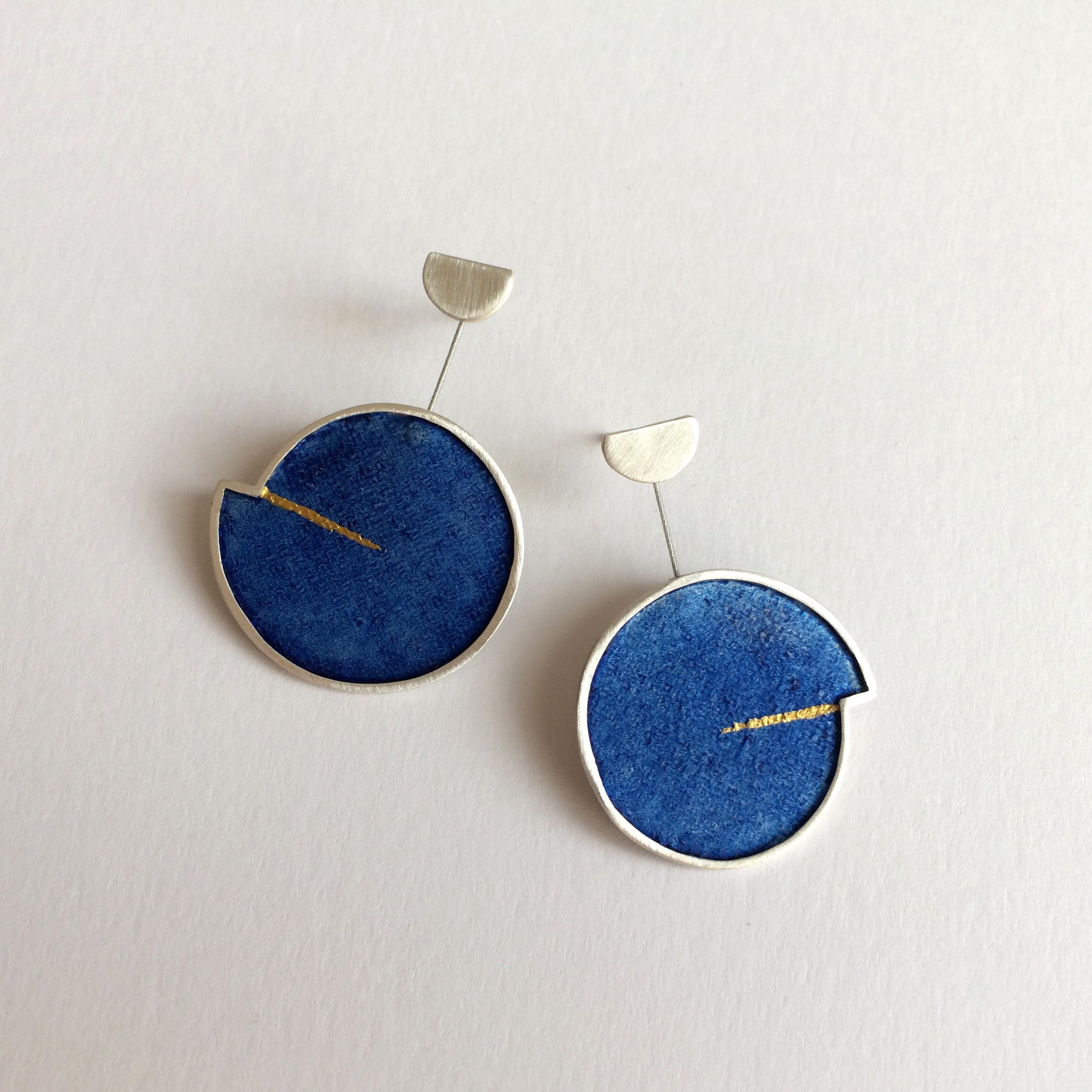 “nebulae” round drop earrings – Silinarte