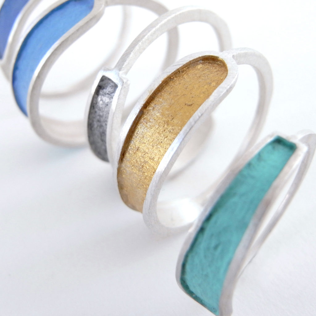 Silver rings with colourful paper inlay – Silinarte